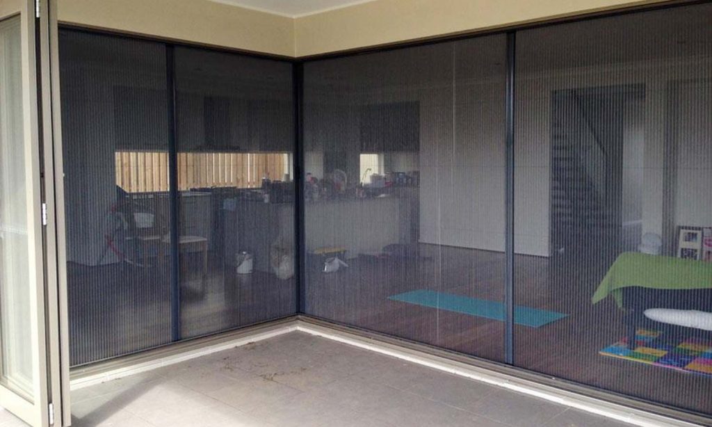 Retractable Screens | One Solomons - Brisbane, Gold Coast & Sunshine Coast